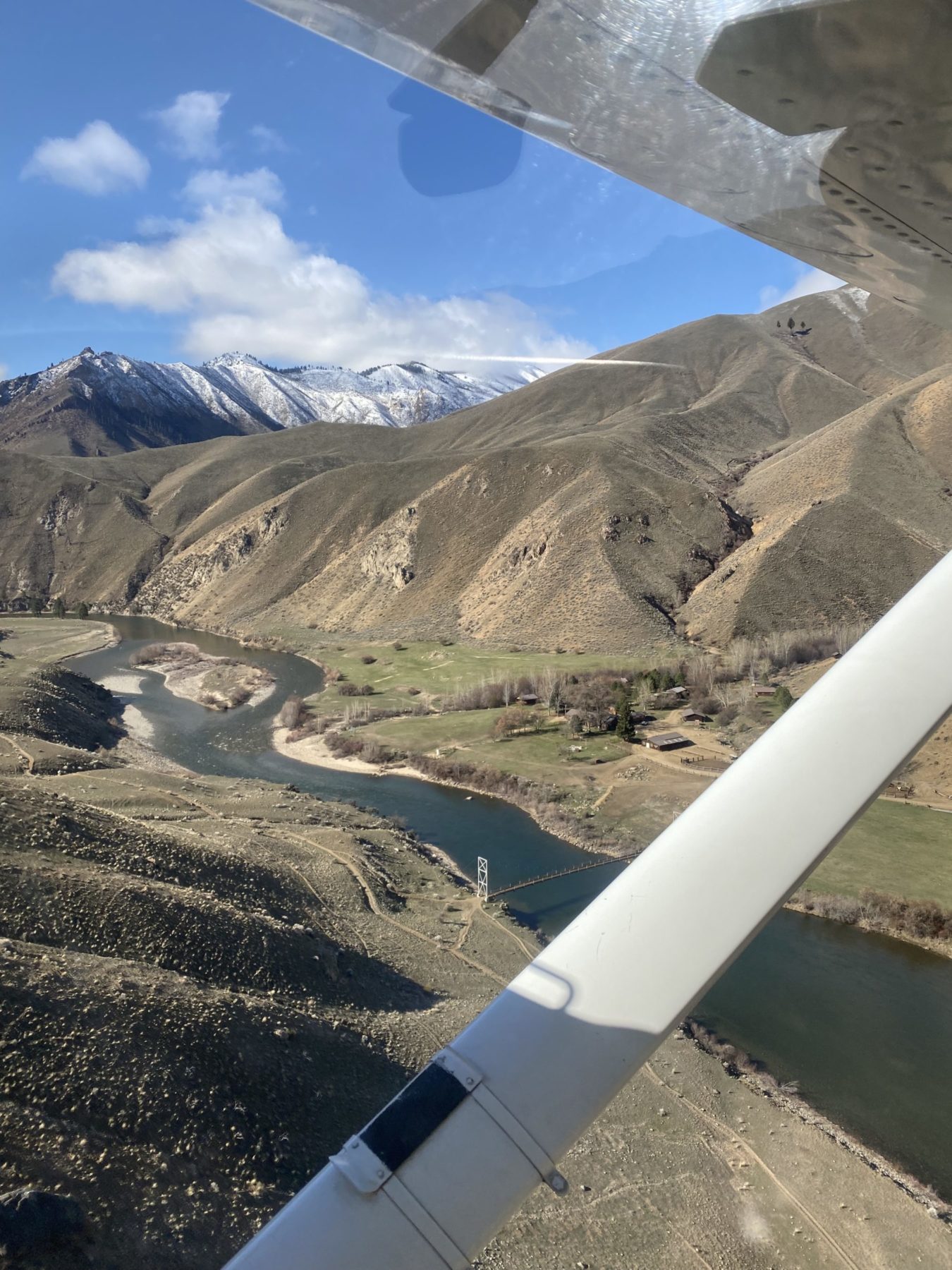 Pilots – Flying Resort Ranches